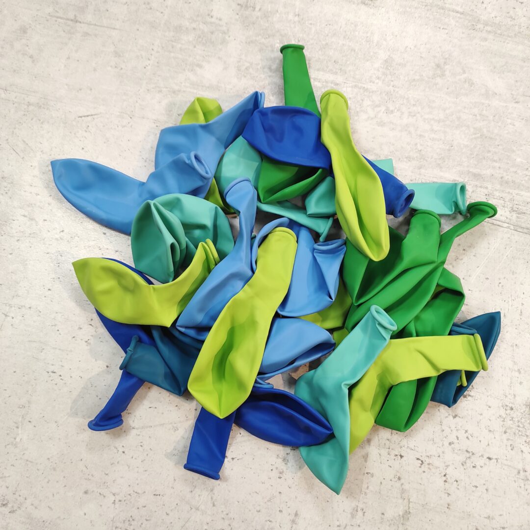 Small (11" - 14" / 28cm - 38cm) Archives - Balloons United